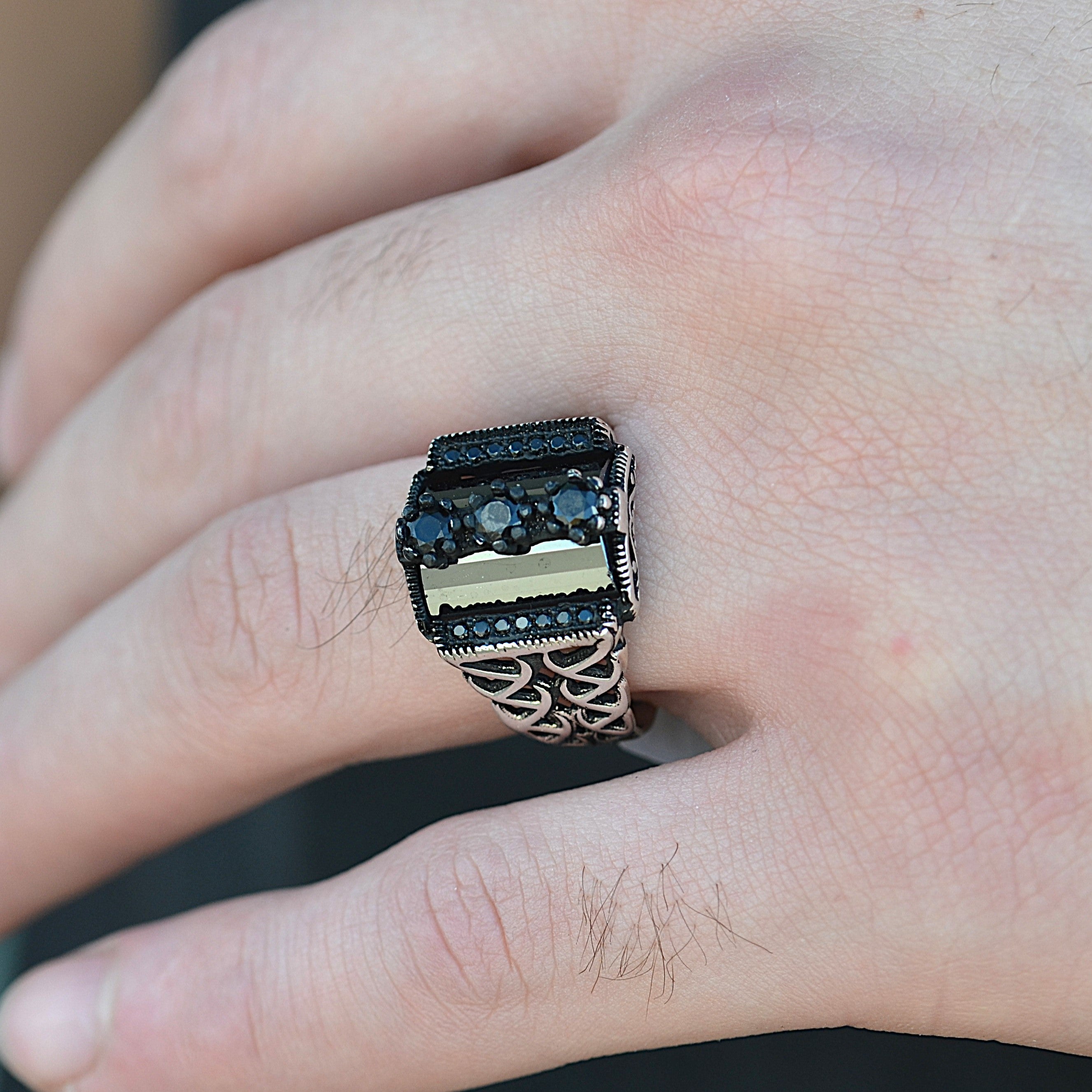 ring for man silver 925k ONIX STONE – MIDO SILVER